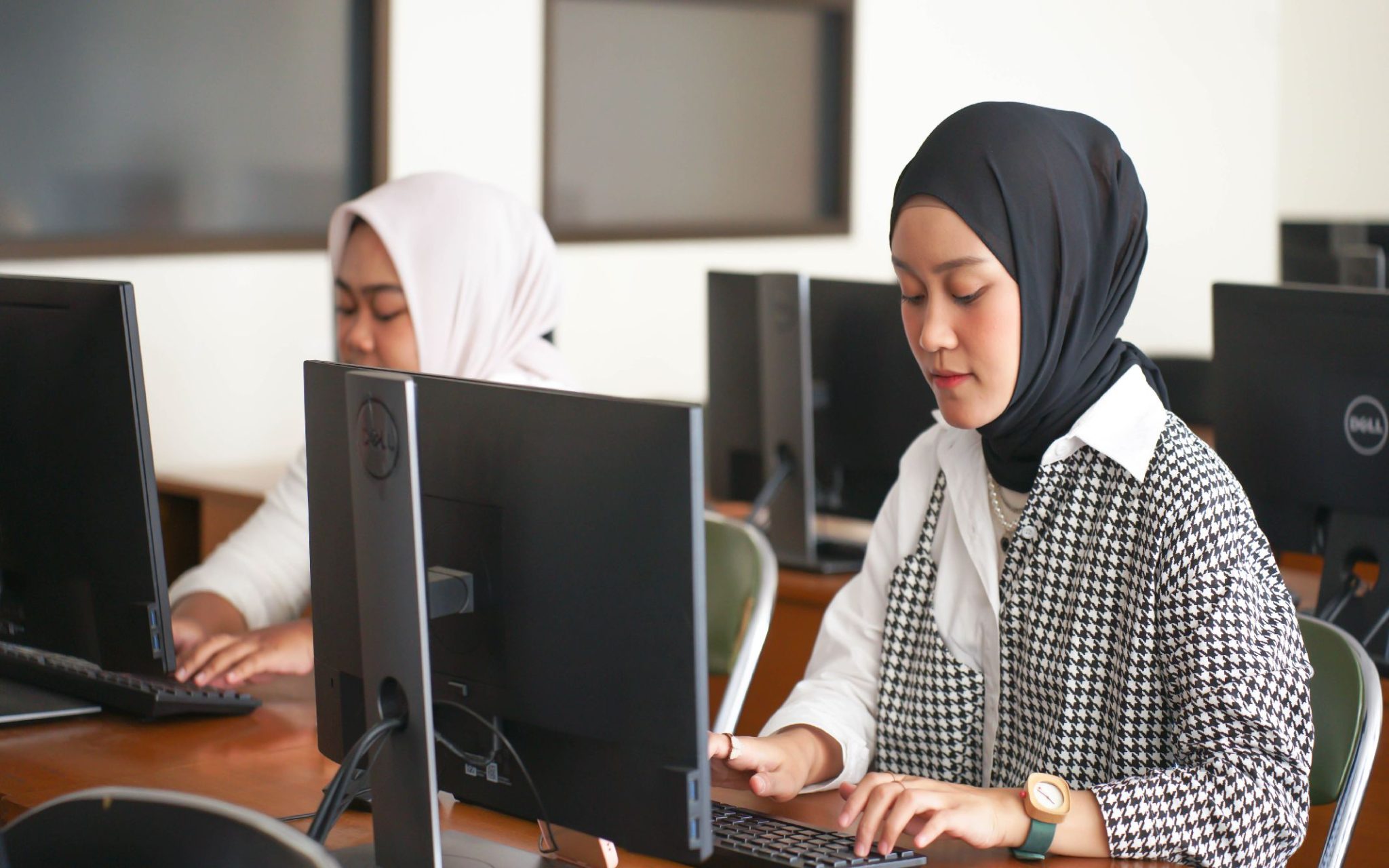 Beranda - FT Informatika S1